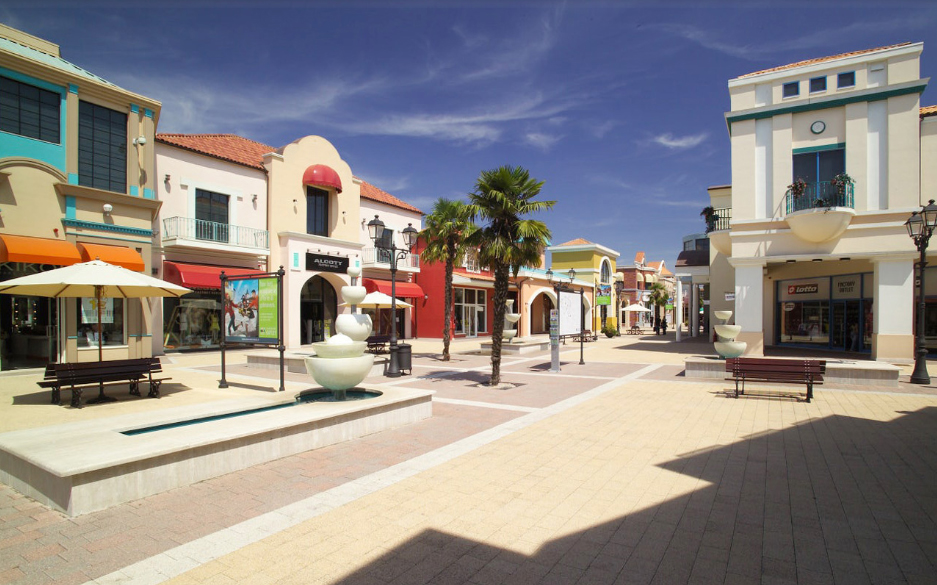 Un giorno a Valmontone tra shopping e divertimenti